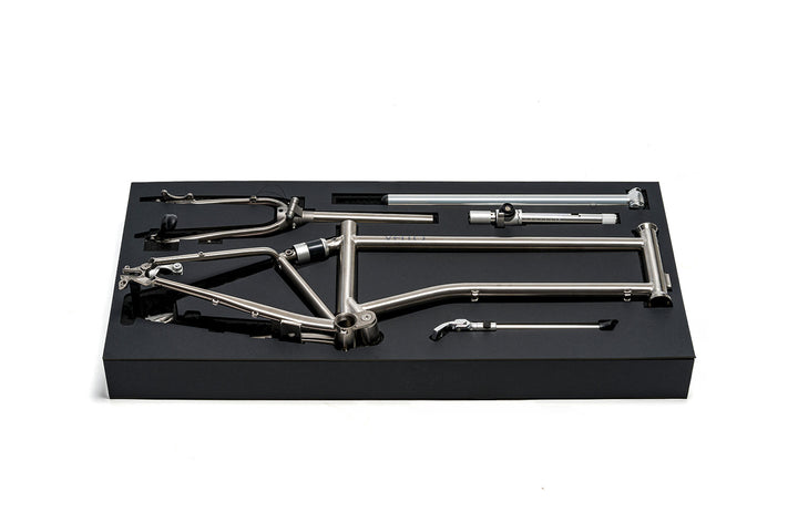VELLO Titanium frameset